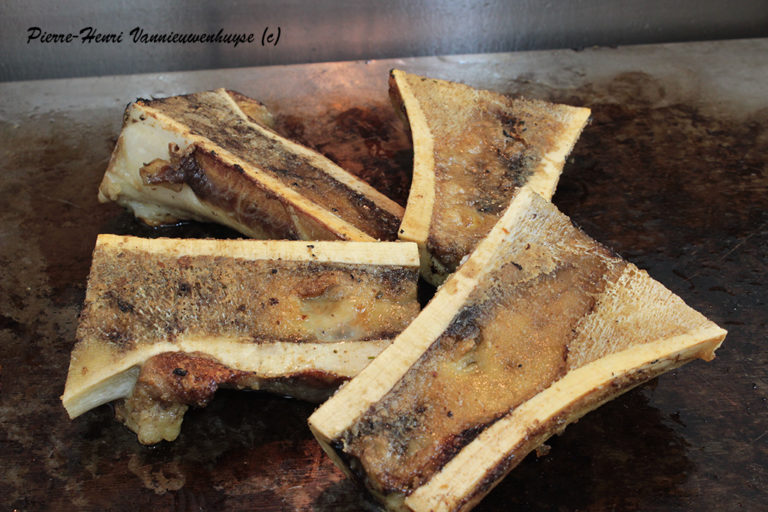 Recette du pavé de rumsteak à la bordelaise - Recettes et Cuisine à la ...